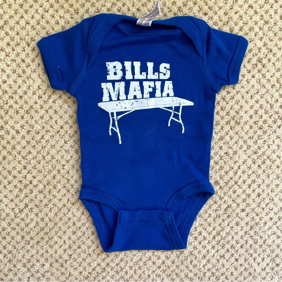 Buffalo David Bitton | One Pieces | Buffalo Bills Mafia Table Smasher ...